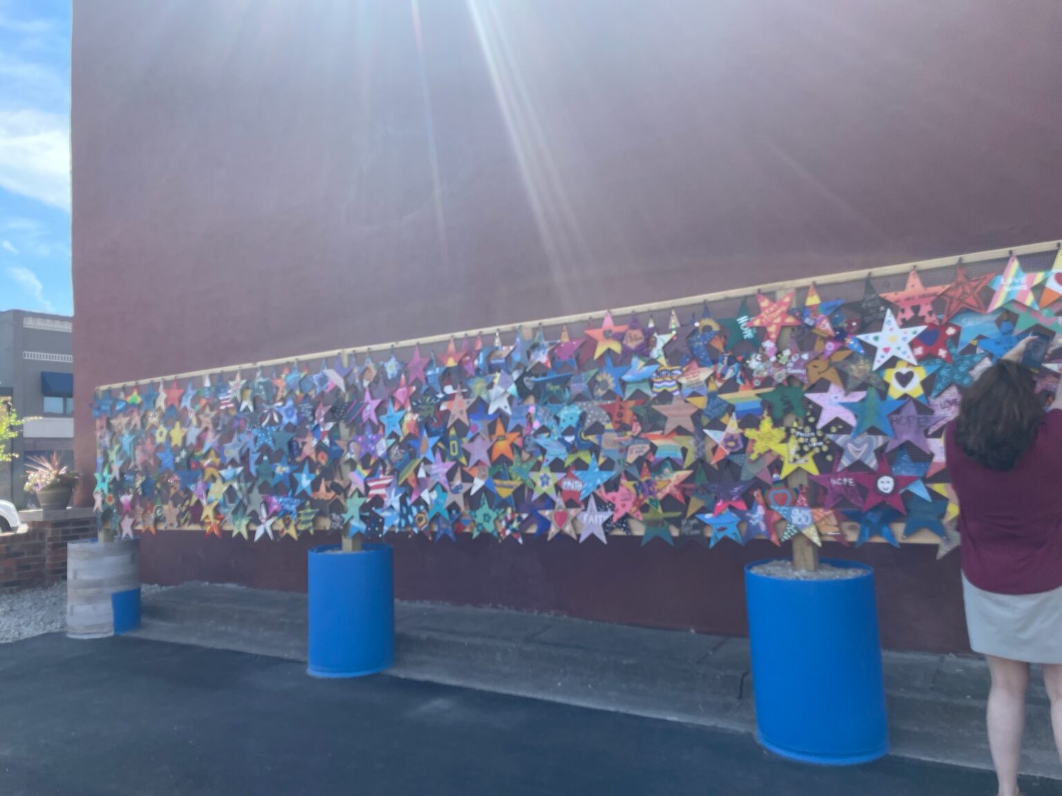 Stars of HOPE: Healing Through Art in Times of Crisis – Stars of Hope